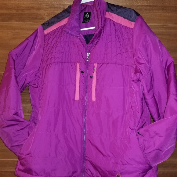 Nike | Jackets & Coats | Womens Xl Nike Quilted Medium Weight Jacket ...